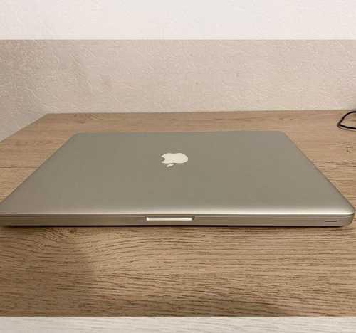 Apple macbook pro 15 2011