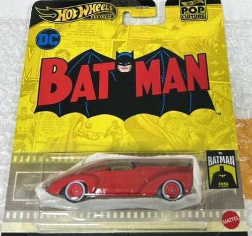 Hot Wheels Premium Batman First Batmobile