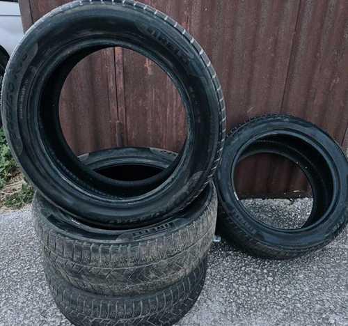 Pirelli Winter Sottozero 3 245/50 R18 100V