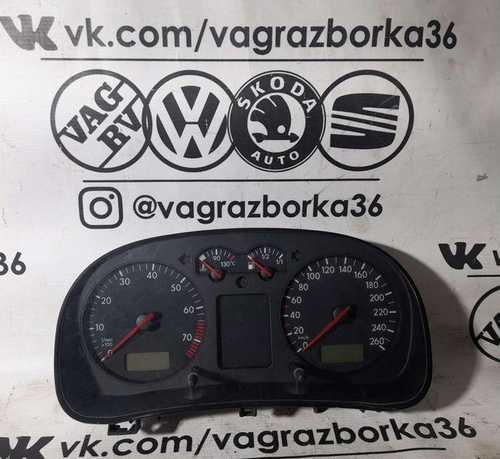 Панель приборов 2.3 AGZ VW Golf 4 / Bora / Jetta 4