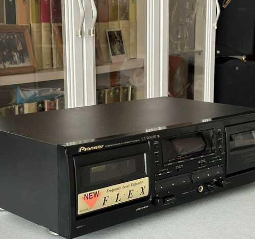 Дека кассетная Pioneer CT-W505R