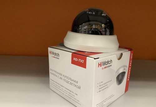 Камера видеонаблюдения HiWatch DS-T201(B)