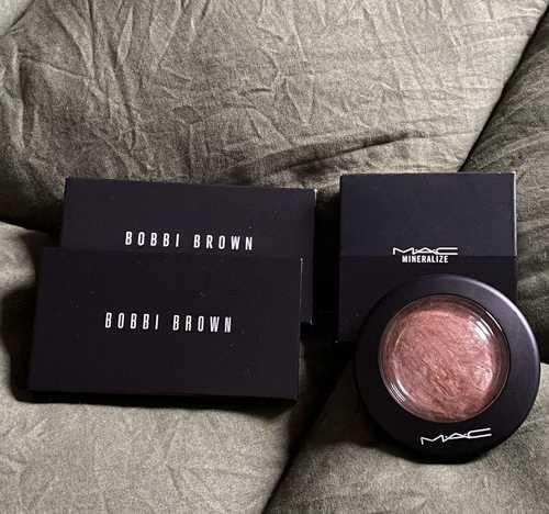 Пудра Bobbi Brown MAC