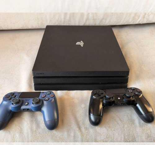 Sony playstation 4 Pro 1tb Два геймпада