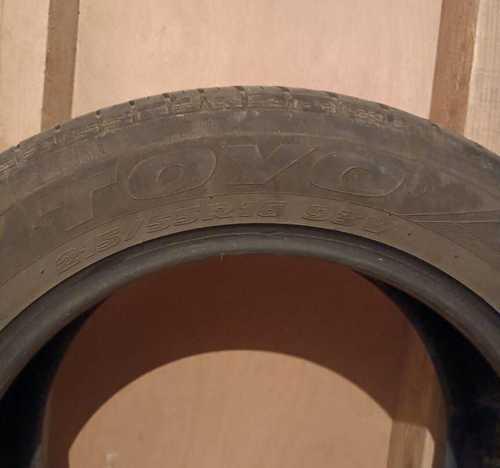 Toyo Proxes CF2 215/55 R16 93V