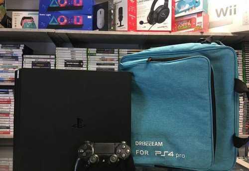 Sony Playstation 4 Pro + специальная сумка