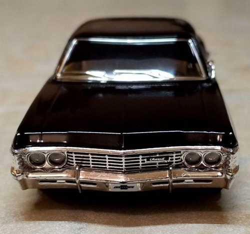 Модель автомобиля Chevrolet Impala 1967