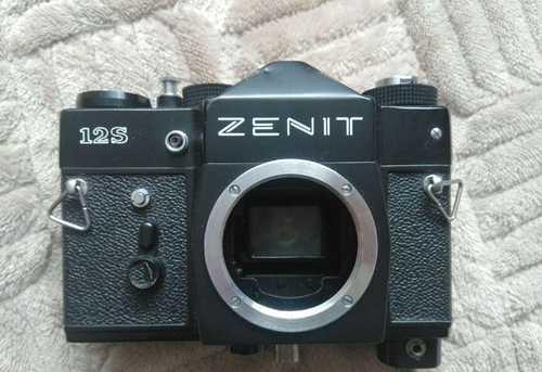 Пленочный фотоаппарат zenit 12S