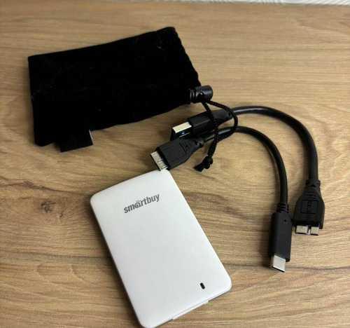 Внешний SSD Smartbuy