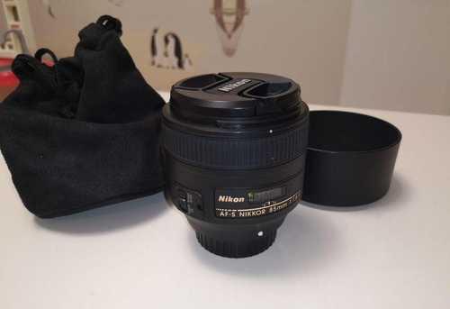 Объектив Nikon 85 mm f/1.8G AF-S Nikkor