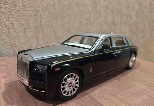 Модель Rolls Royce