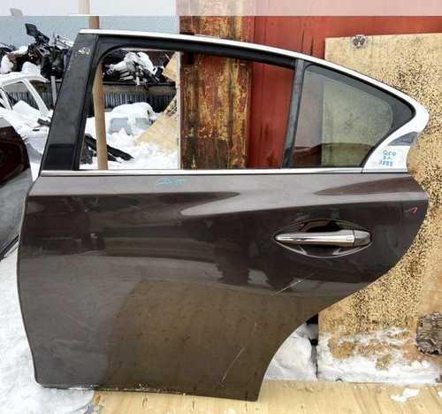 Задняя левая дверь Infiniti Q50 2013-2024