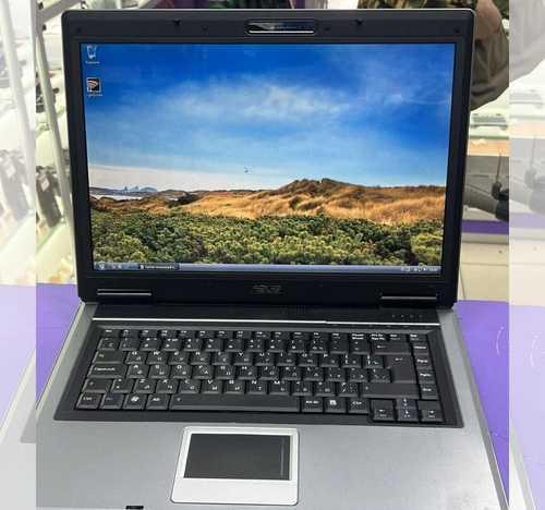 Ноутбук Acer T2130 / 2 Озу / 64 гб