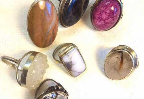 Кольца с натуральными камнями