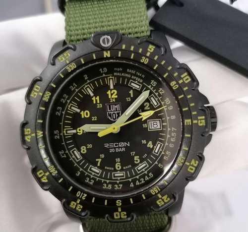 Наручные часы Luminox