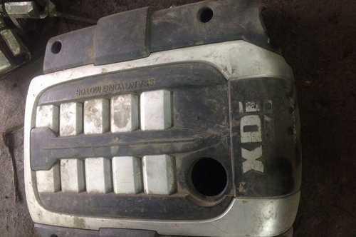 Крышка двс на SsangYong Reston 2.7