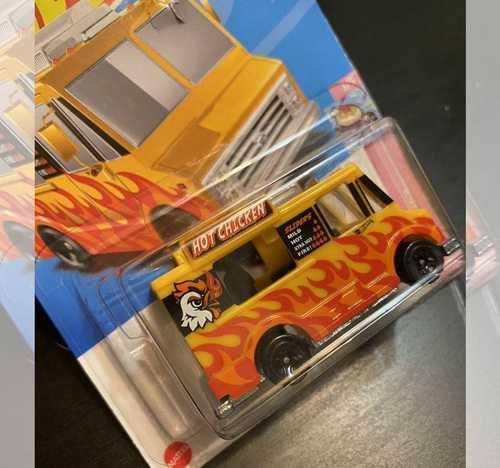 Машинка Hot Wheels Quick Bite В упаковке