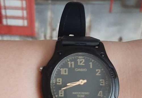 Часы Casio dw 49h 1 в коробке и документами