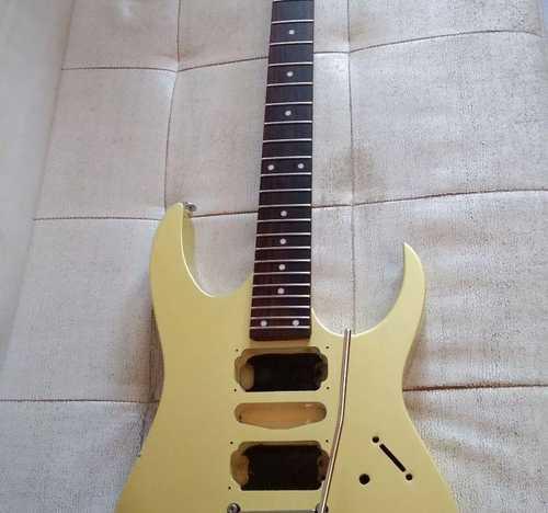 Электрогитара Ibanez