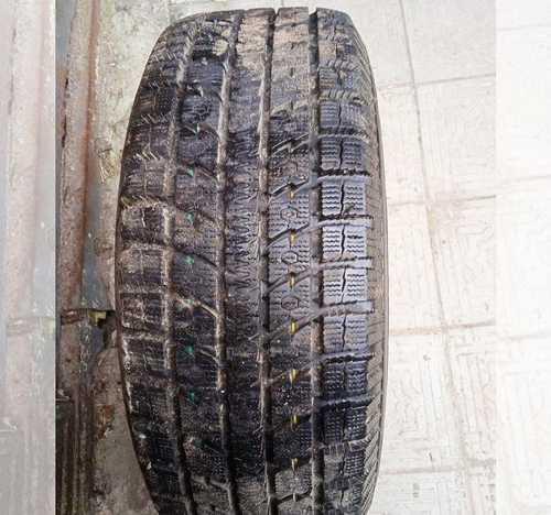 Toyo Observe GSi-5 265/60 R16 110Q