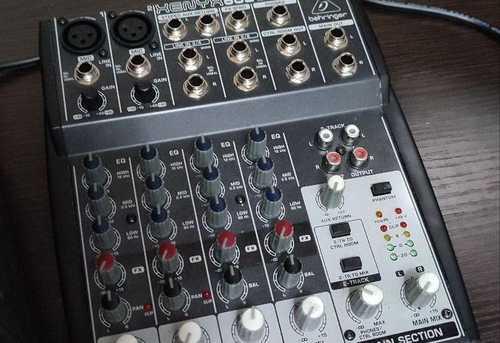 Микшерный пульт behringer xenyx 802