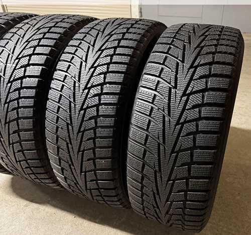 Hankook Winter I'Cept Evo 3 X W330A 255/55 R18