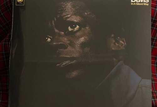 Miles Davis – In A Silent Way