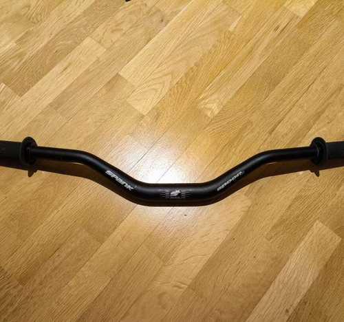 Руль Spank Spoon 740+грипсы Toyga Moto