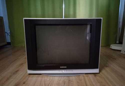 Телевизор Samsung цветной