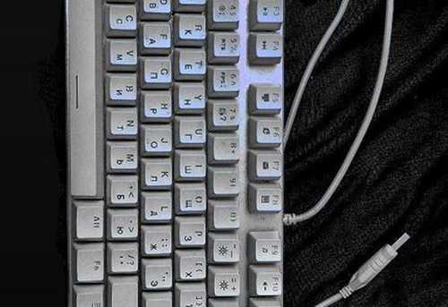 Игровая клавиатура белая