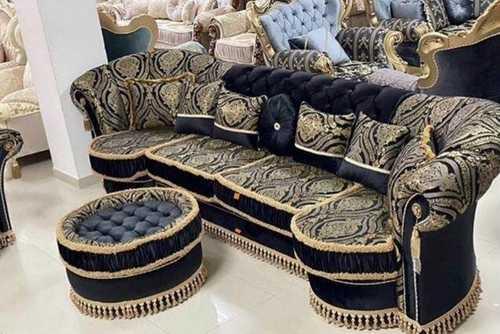 Классический комплект мебели барокко