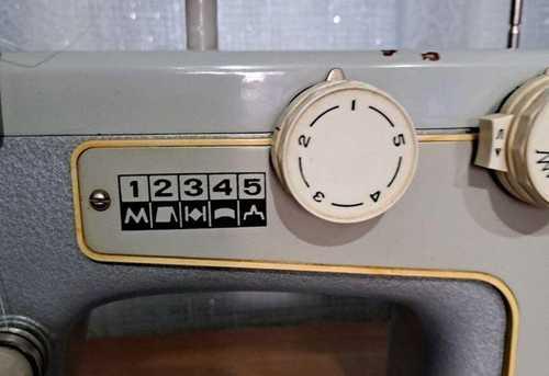Швейная машина Чайка 3 116-2
