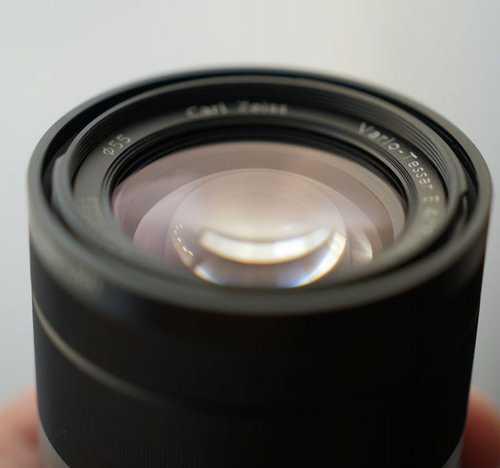 Объектив Sony Carl Zeiss Vario Tessar E f4 16-70mm