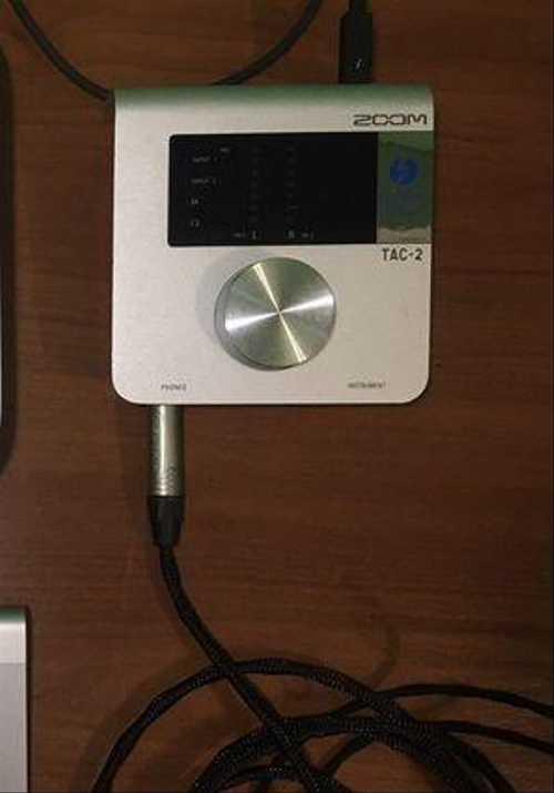 Zoom tac-2