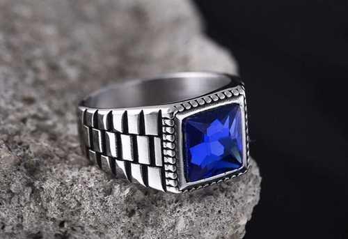 Перстень мужской с синим камнем "Сапфир"