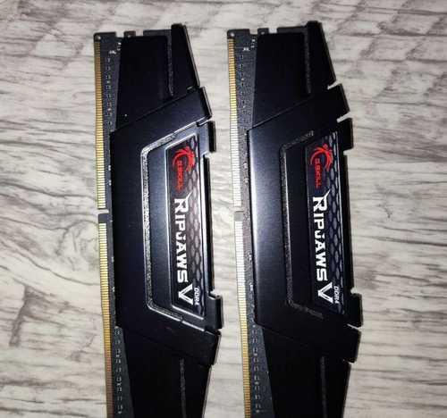 G.Skill Оперативная память Ripjaws V DDR4 3600 Мгц