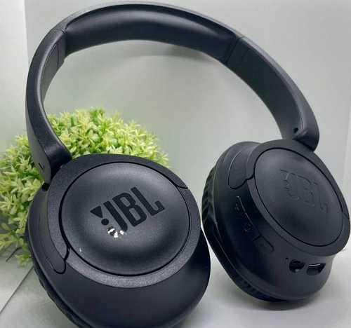 Беспроводные наушники JBL Tune