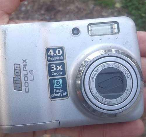 Цифровой фотоаппарат nikon coolpix l4