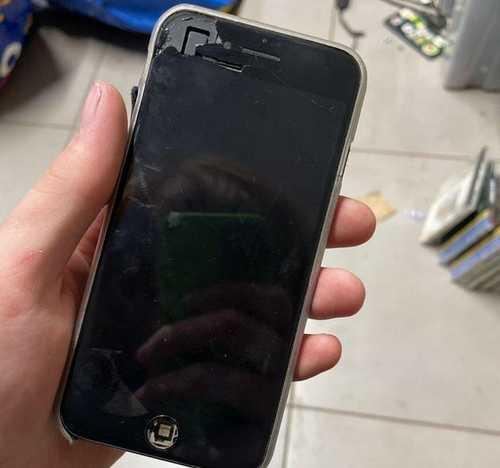 iPhone 7, 32 ГБ