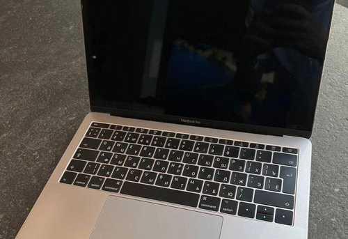 MacBook Pro 13 (2017), 128 ГБ, Core i5, 2.3 ГГц, RAM 16 ГБ, Intel Iris Plus Graphics 650