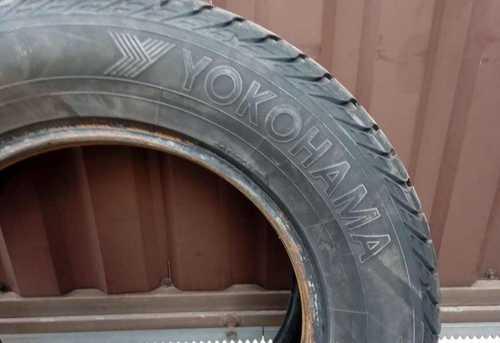 Yokohama 125T 215/70 R16