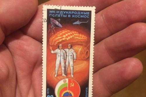 Марка Международные полеты в космос