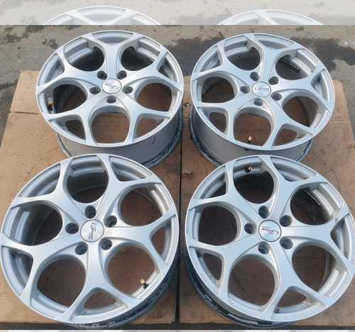 Литые диски R17 5x114.3 ifree Тортуга кс556