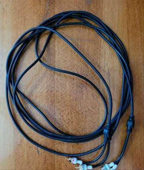 Межблочный кабель Monster Cable microXLN 5 м