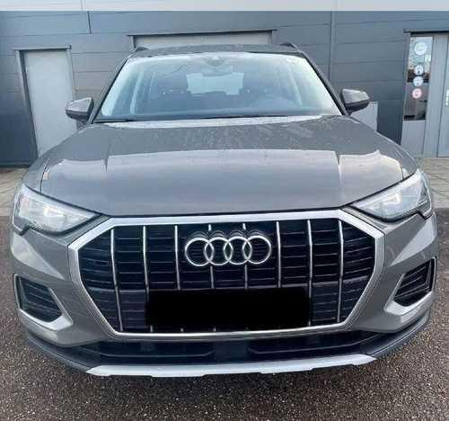 В разборе Audi Q3 F3