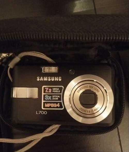 Компактный фотоаппарат Samsung L700