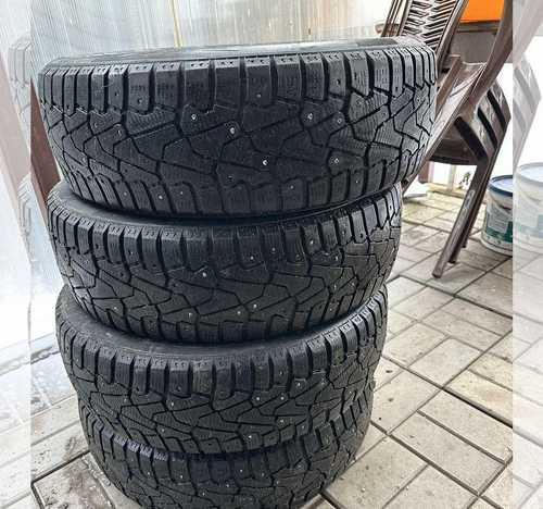 Pirelli Ice Zero 185/65 R15