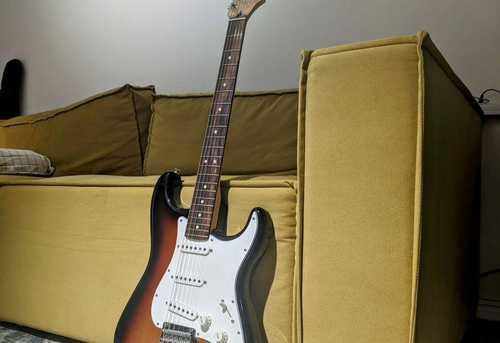 Fender Player Stratocaster PF 3-Color Sunburst