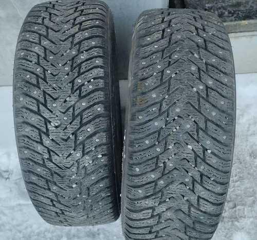 Nokian Tyres Hakkapeliitta 8 215/60 R16