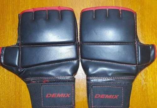 Боксерские перчатки demix с открытыми пальцами